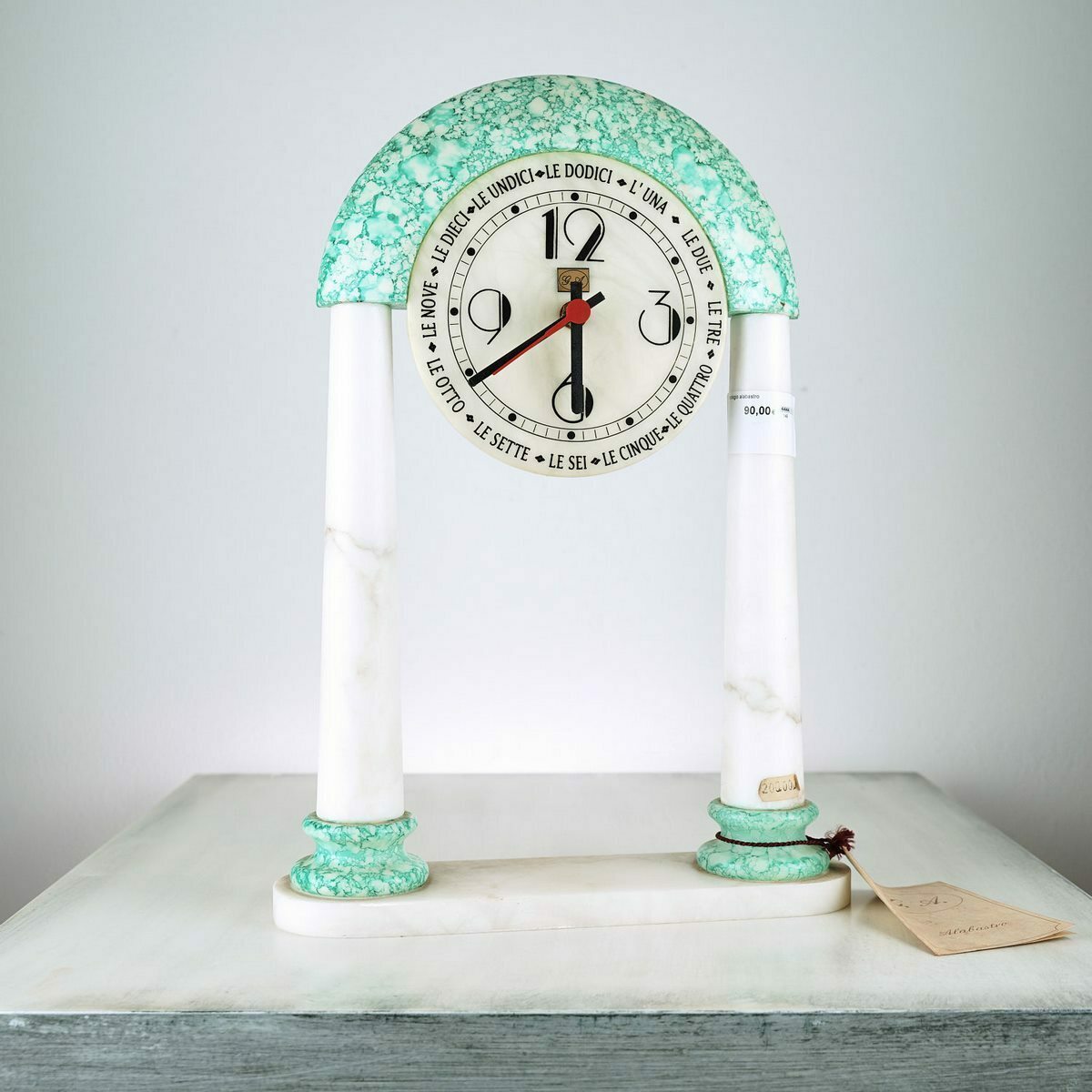 Alabaster Clock | Vinterior