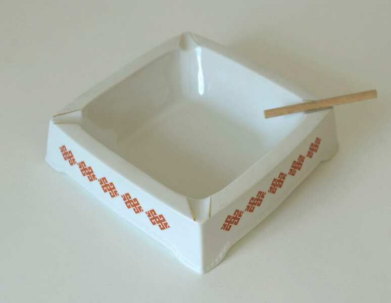 Vintage Cigar Ashtray / Coffee Table Decor / White Porcelain Ashtray ...