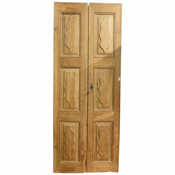 Double Wing Door, Carved In Walnut, 18th Century, Italy | Vinterior