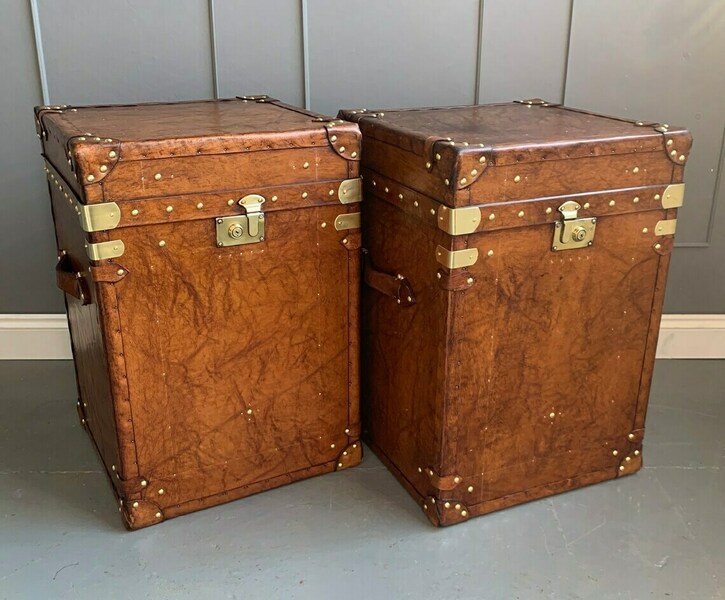 Library End Table Leather Colonial British Travel Trunks Room Decor ...