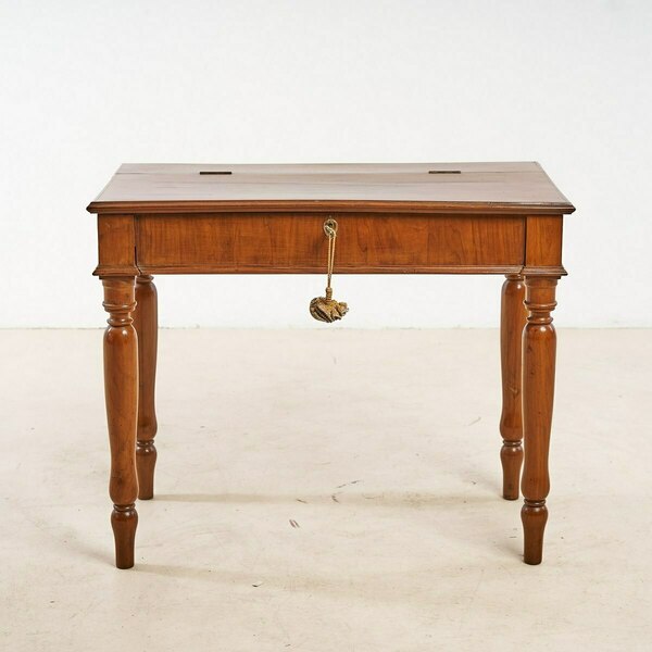 Walnut Flap Table From The 19th Century | Vinterior