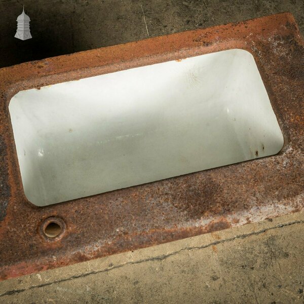 19th C Cast Iron Trough Sink And Drainer | Vinterior