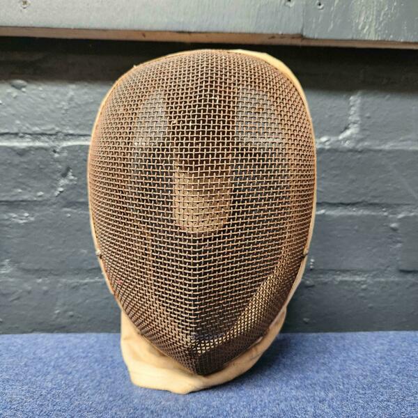 Leon Paul Vintage Fencing Mask | Vinterior