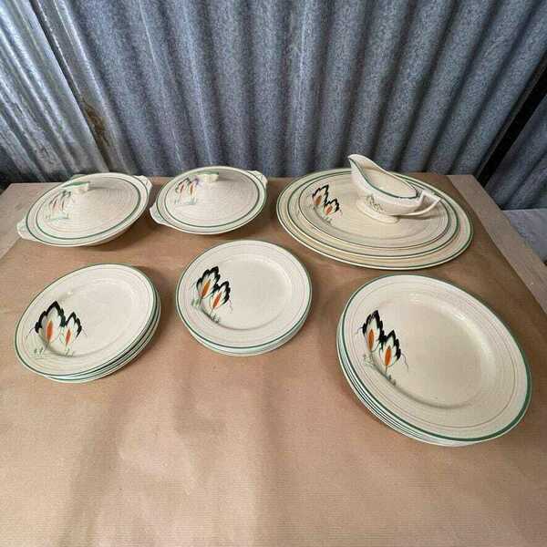 1930s dinner set