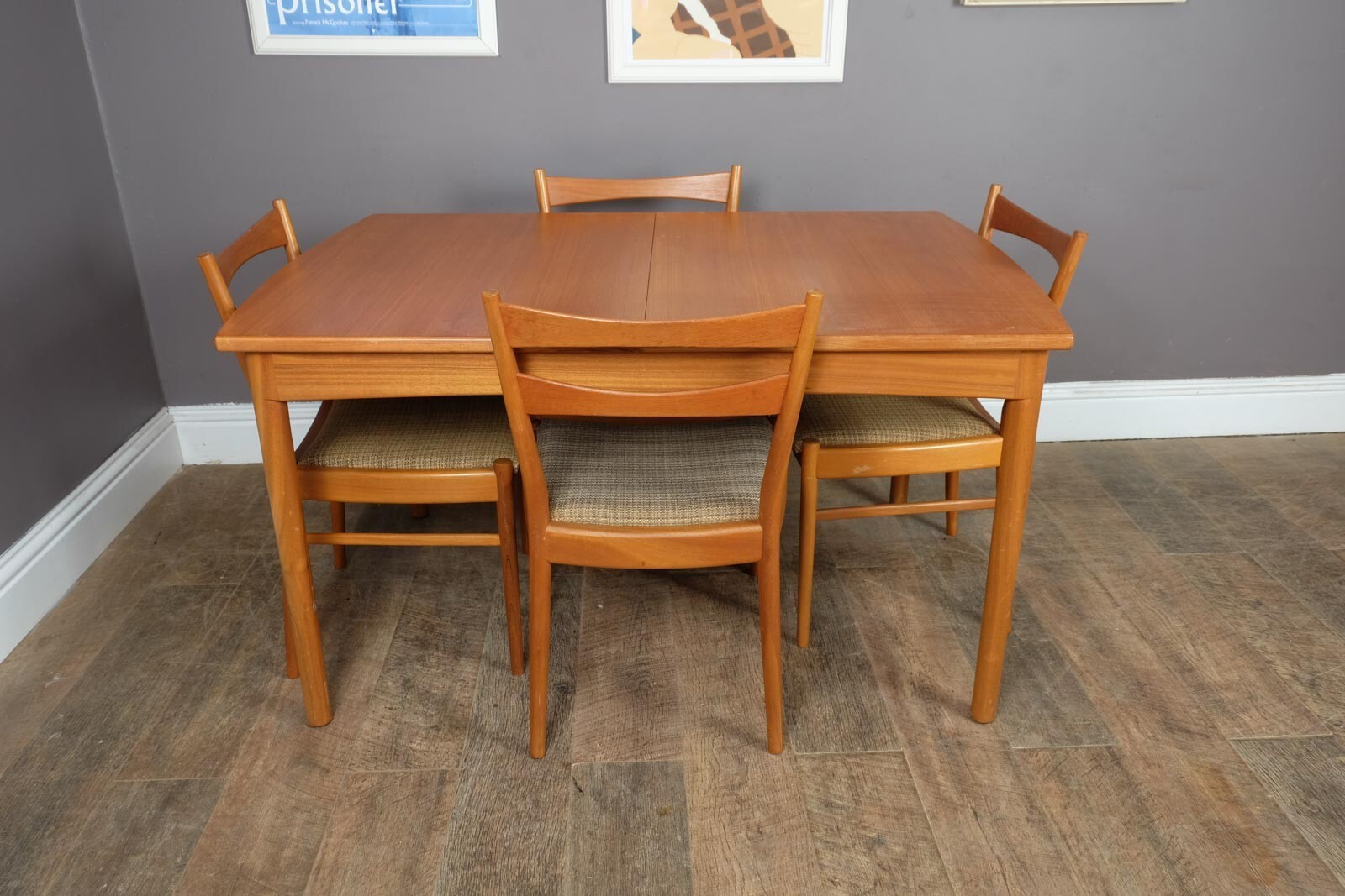 Beithcraft dining table store