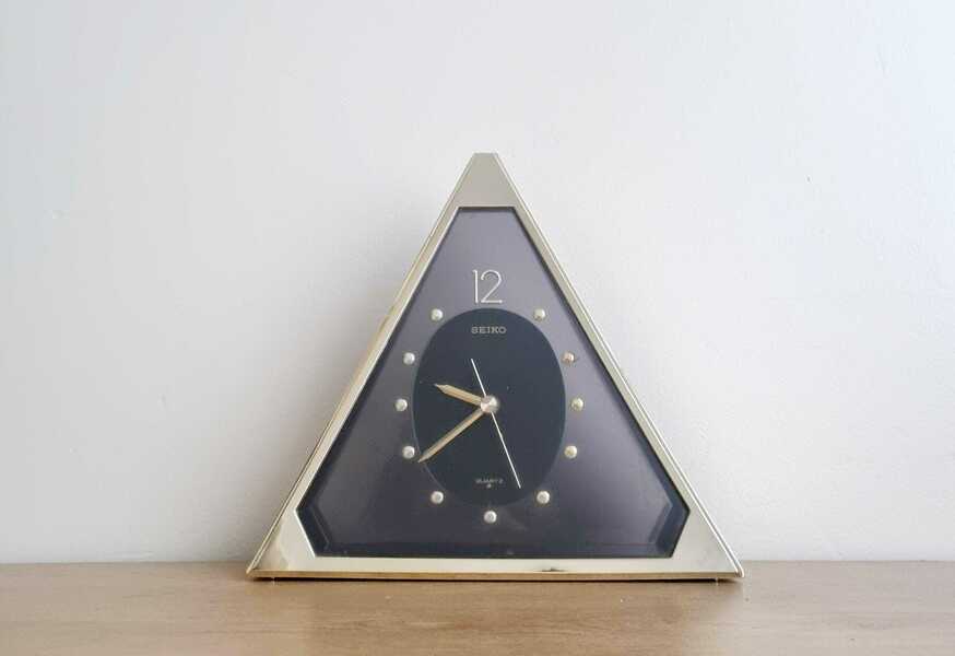 Vintage 1990s Triangular Seiko Mantle Clock Made For Barcelona 92 ...