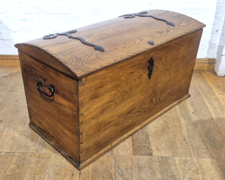 Antique Large Rustic Oak Dome Top Blanket Box Coffer Storage Chest ...
