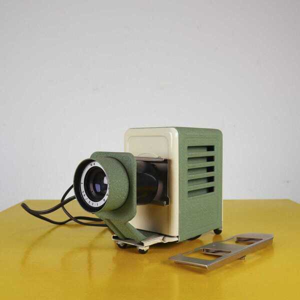 Vintage Projector Microfilmoskop 5 Model B | Vinterior