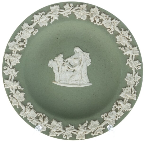 Wedgwood Green Jasperware Ceramic Neoclassical Dish Bordered With Bas ...