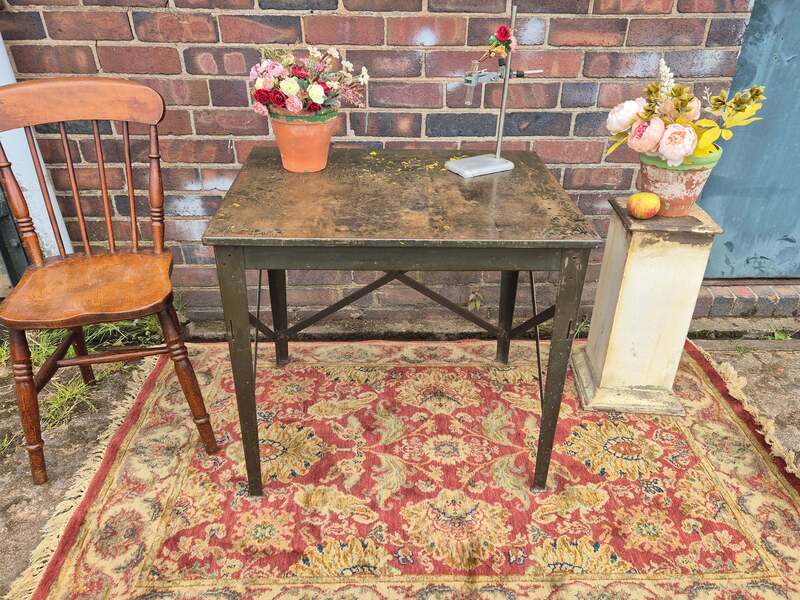 Vintage Roneo 1960s Table Industrial Green Metal Table Desk | Vinterior