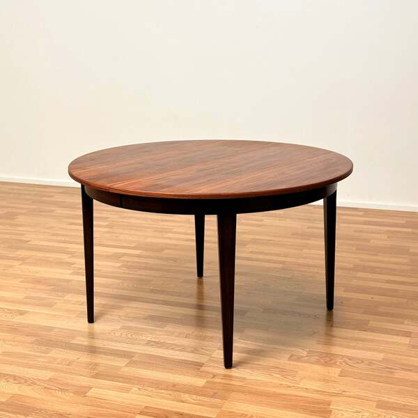 Round Dining Table "Model Nr. 55" With 3 Ext By Omann Jun A/S, 1950s 60s, Denmark | Vinterior
