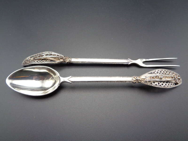 Solid Silver Pickle Fork & Spoon | Vinterior