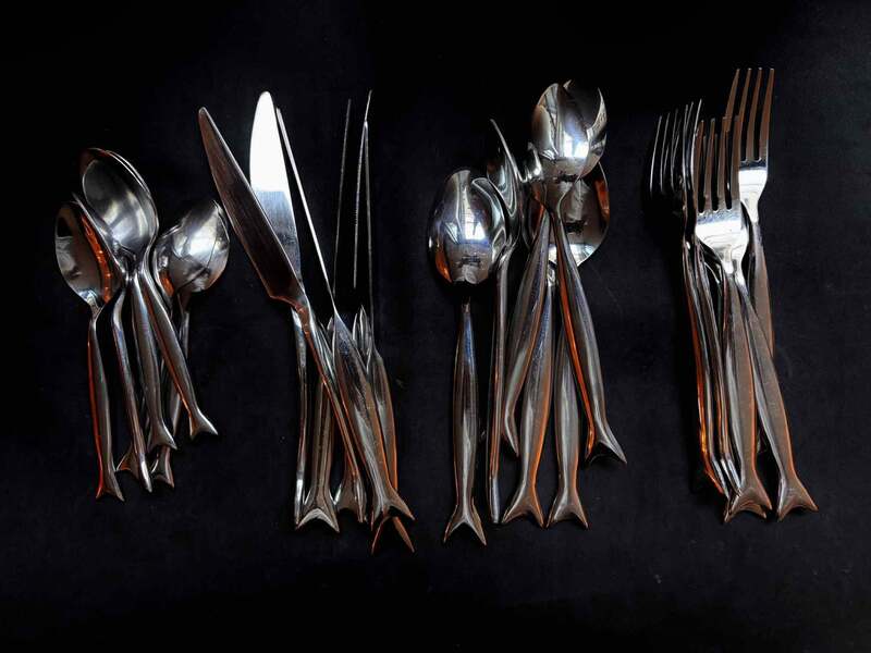 Set Of 24 Flatware Ttail Fish Cutlery French Twisted Modern Decor Style ...