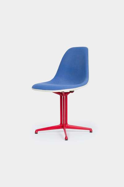 Charles & Ray Eames, Herman Miller, Blue La Fonda Chair, New York, 60s ...