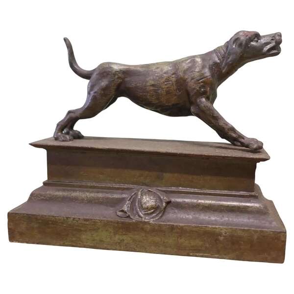 French Fireside Hunting Dog Statue A Handsome Piece | Vinterior
