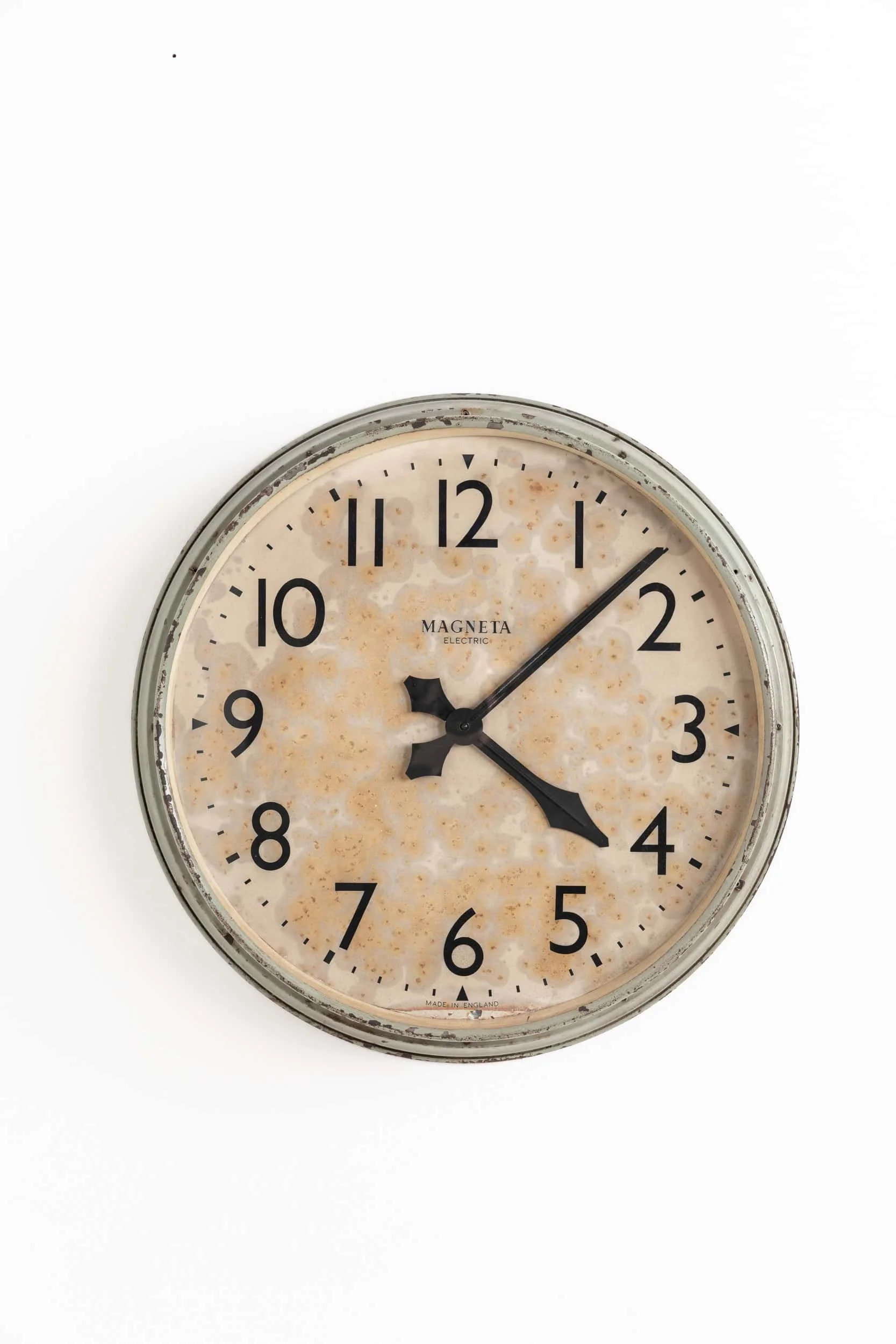 1940s style clock