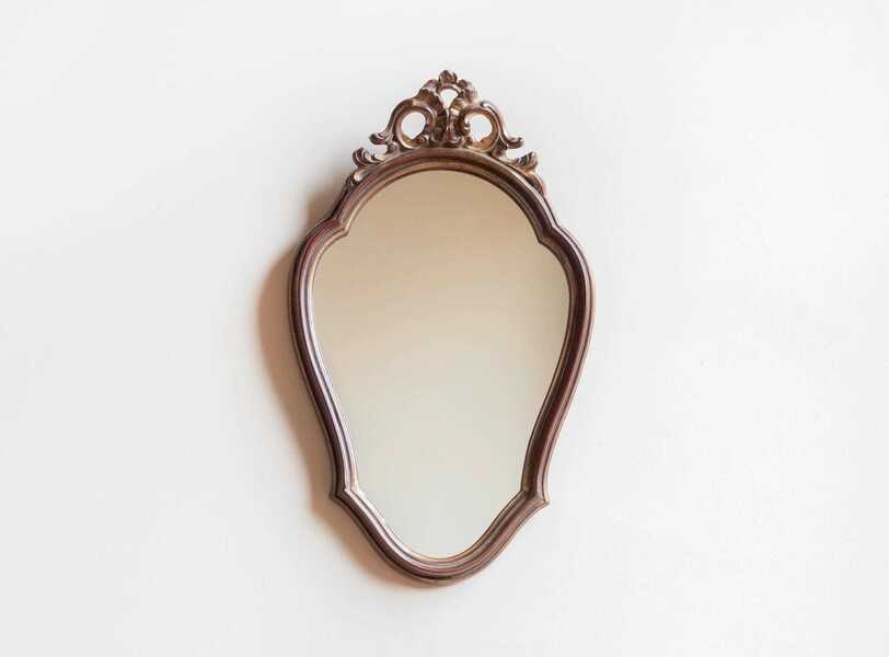 Belgian Scalloped Wall Mirror – Gold Wooden Frame With Crest, Deknudt ...