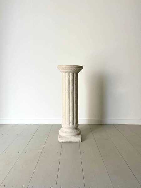 Fluted Cast Plinth In A Neoclassical Column Design For Indoor Or ...