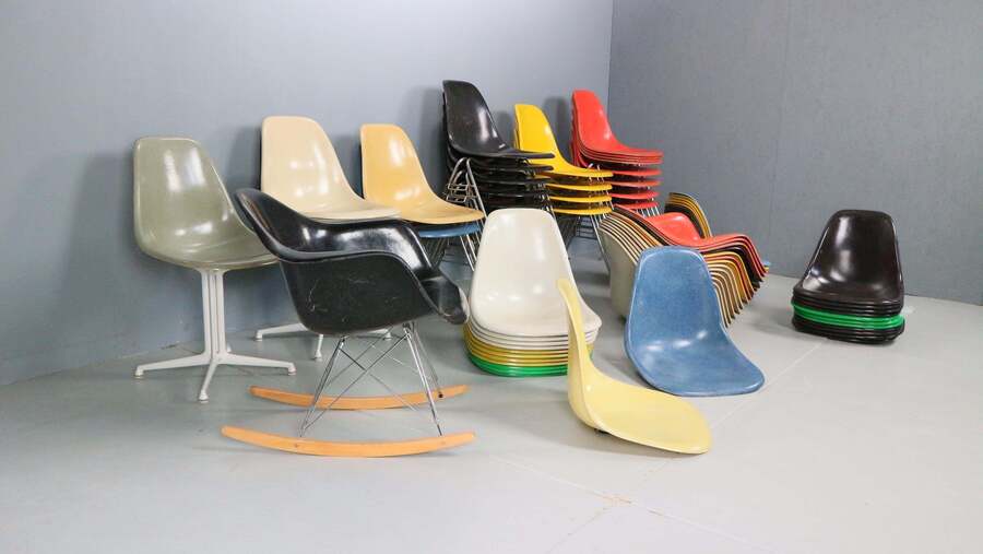 Charles & Ray Eames Set Of 4 Kelly Green "H Base" Chairs For Herman ...