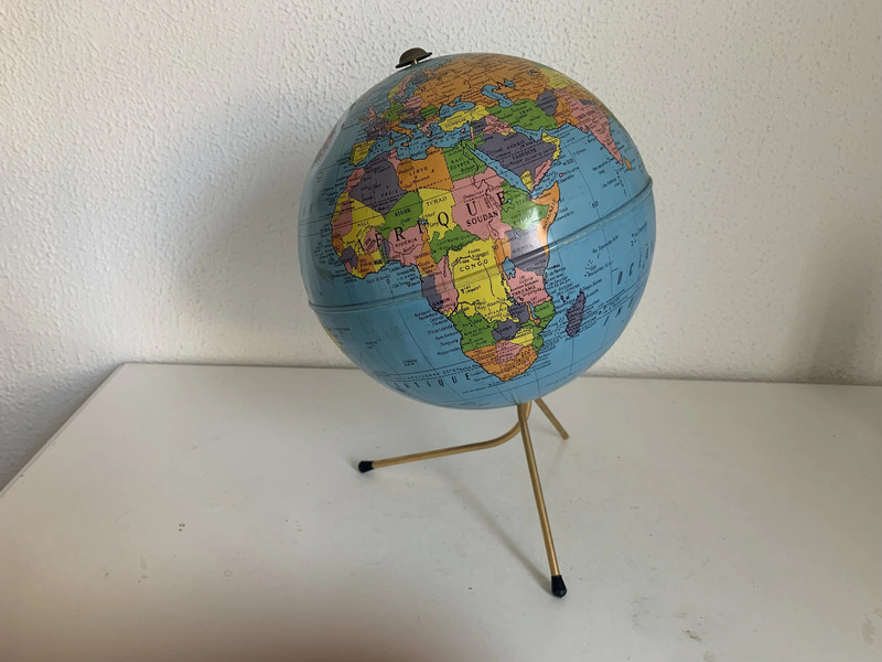 Vintage 1960s Taride Tripod Globe, Gilt Metal 28 Cm | Vinterior