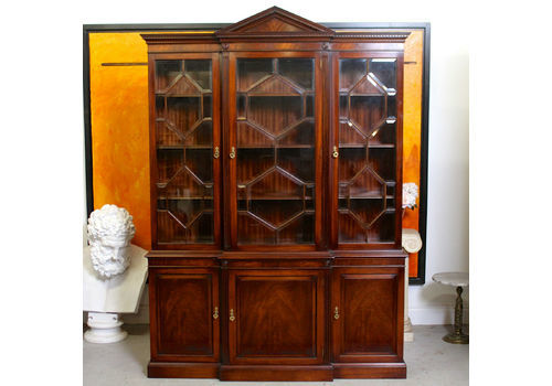 Traditional English Bevan Funnell Furniture | Vinterior