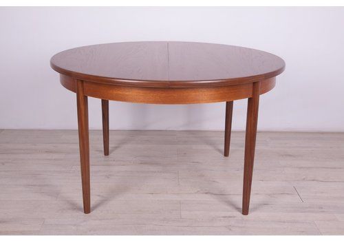G Plan Dining Tables - Elegant Teak Woods Designs | Vinterior | Vinterior