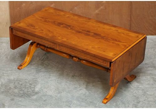 Traditional English Bevan Funnell Furniture | Vinterior