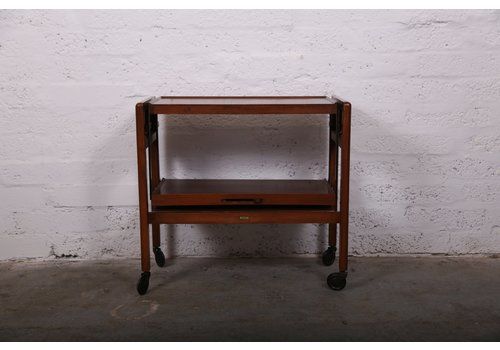 Uniquely Gorgeous Vintage Drinks Trolleys | Vinterior