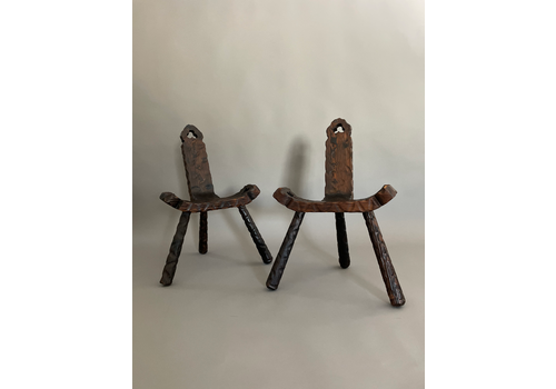 Vintage Stools For Sale - Complete Your Seating Aesthetic | Vinterior