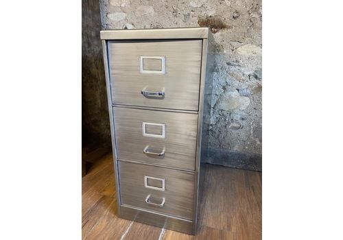 Charming Vintage Filing Cabinets | Vinterior